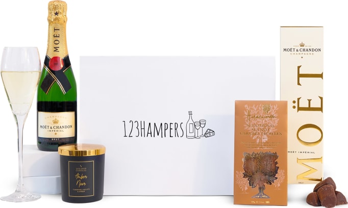 Ultimate Moet Gift | 123 Hampers